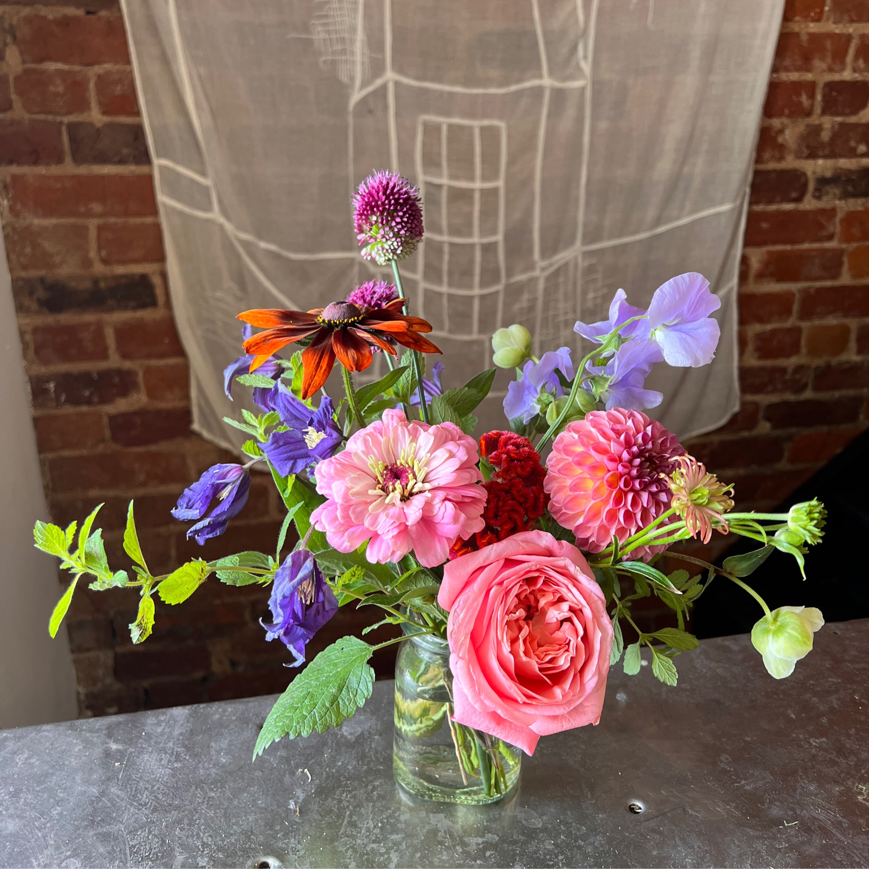 Fresh, Seasonal, and Local Floral Arrangements in Barrie – Pickup and ...
